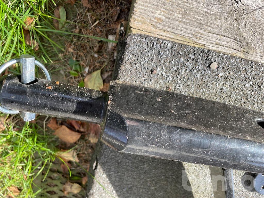 Hålbom - Med Kuldrag | Blinto auktioner