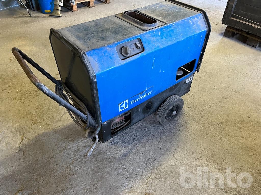 Hetvattentvätt - Electrolux euroclean | Blinto auktioner