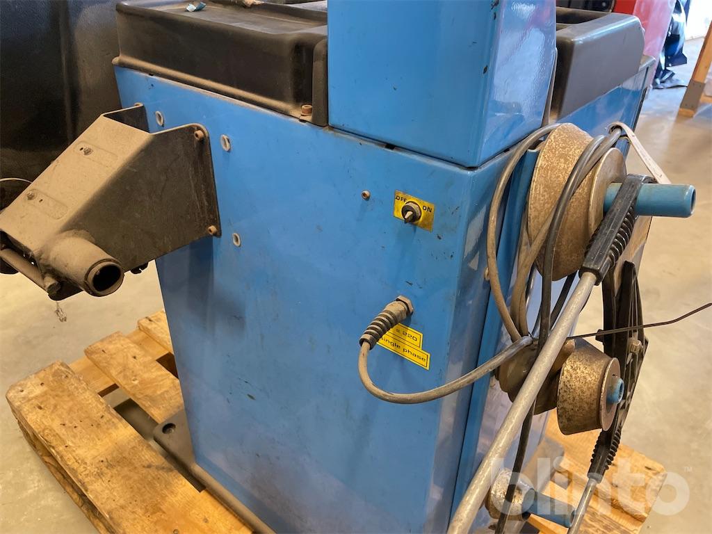 Balanserings maskin - FAIP ED-20 | Blinto auktioner