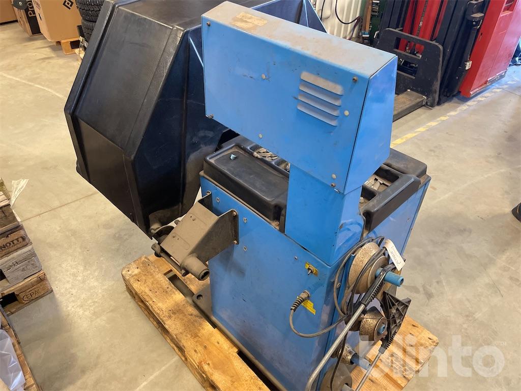 Balanserings maskin - FAIP ED-20 | Blinto auktioner