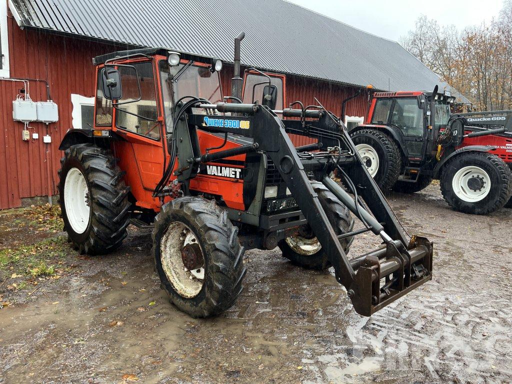 Traktor 4WD - Valmet | Blinto auktioner