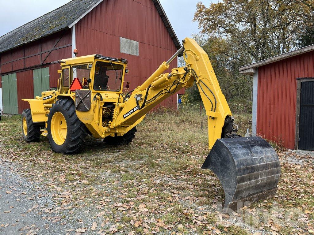 Traktorgrävare - BM 616B/646 | Blinto auktioner