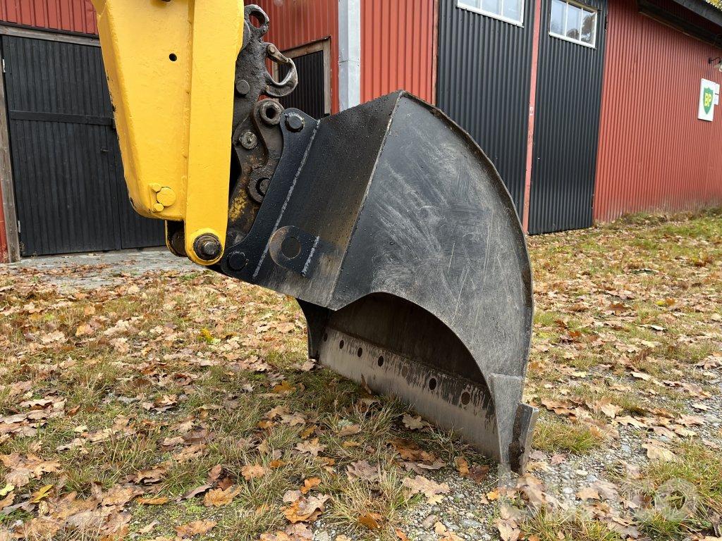 Traktorgrävare - BM 616B/646 | Blinto auktioner