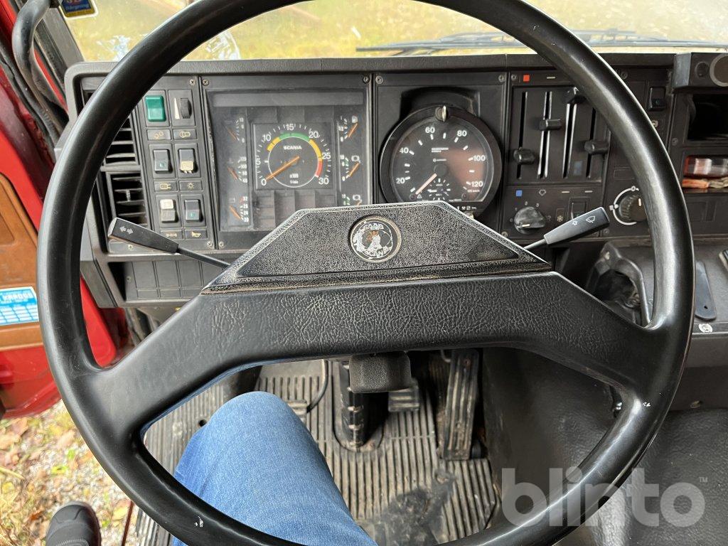 Kranbil - Scania P 82H | Blinto auktioner