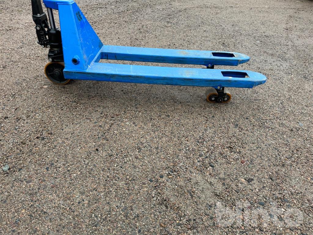 Pallyft - Intra | Blinto auktioner