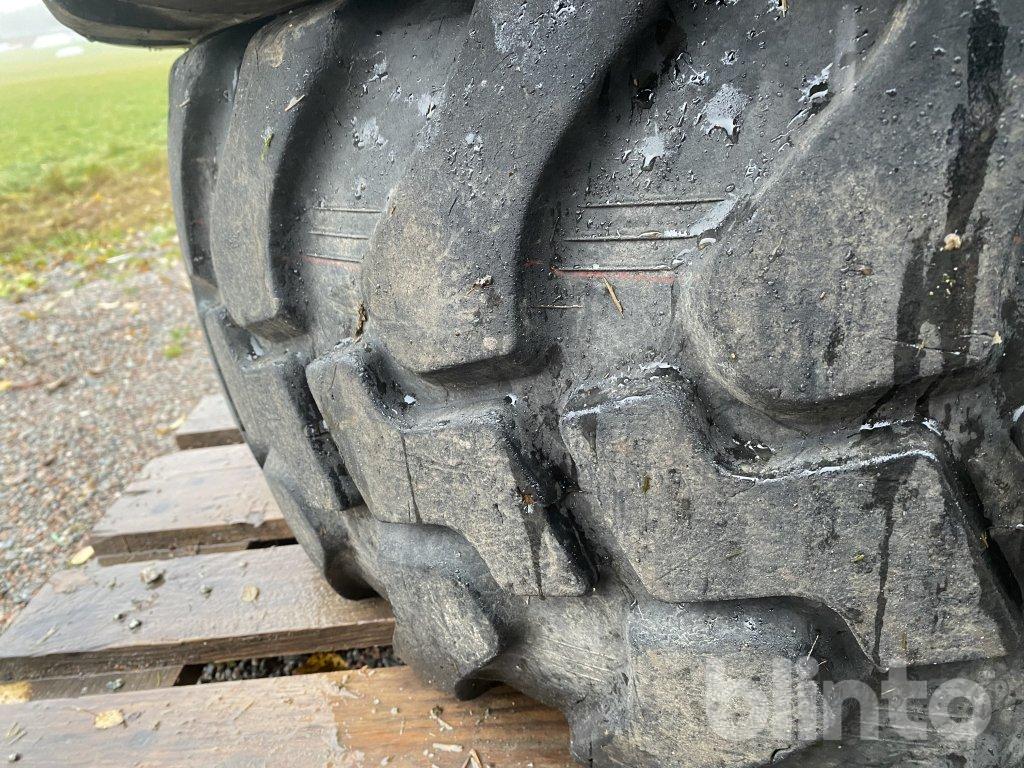 Däck - Alliance 400/70R20 | Blinto auktioner