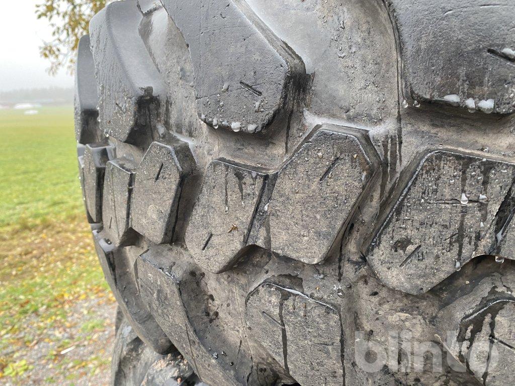 Däck - Alliance 400/70R20 | Blinto auktioner