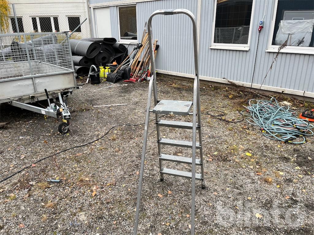 Säckkärror & Stegar - 7st | Blinto auktioner