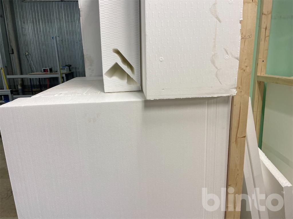 Frigolit - S300 | Blinto auktioner