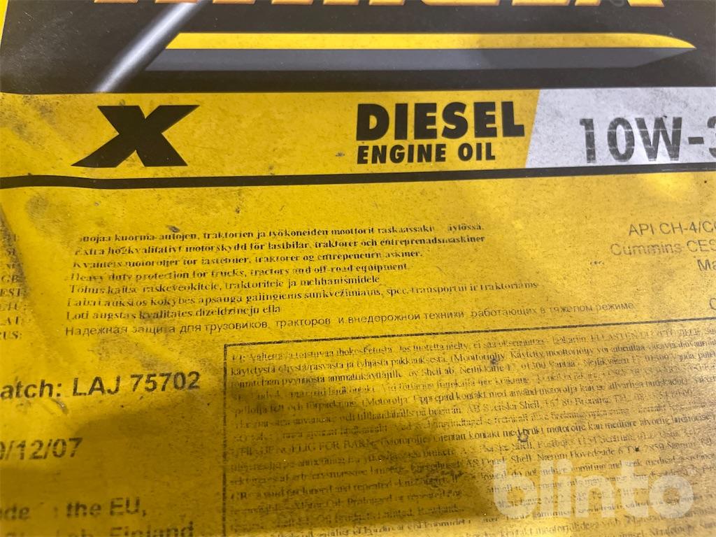 1 fat motorolja - Shell Rimula X Diesel 10w-30 | Blinto auktioner