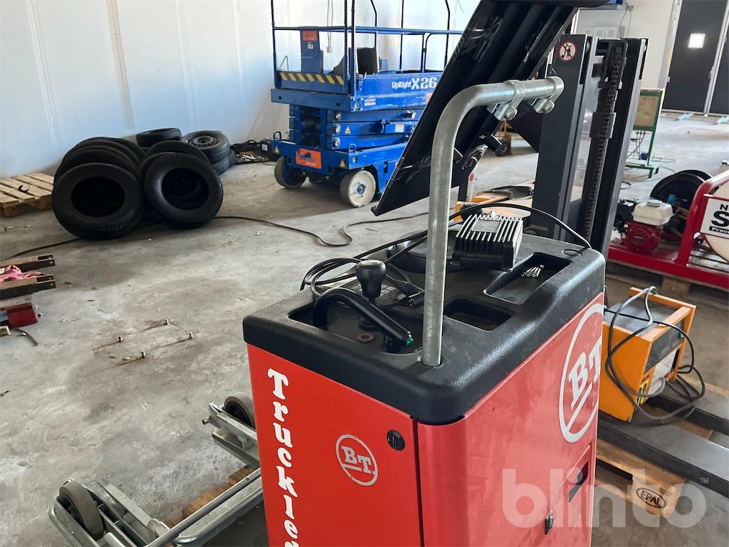 Plocktruck - BT Ergomover 609 AC-TT | Blinto auktioner