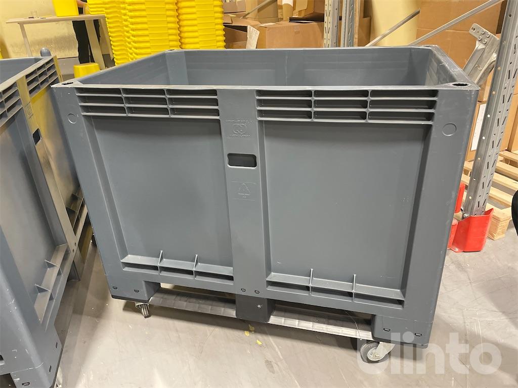 2 Mobila plast - Container 1200x800 | Blinto auktioner