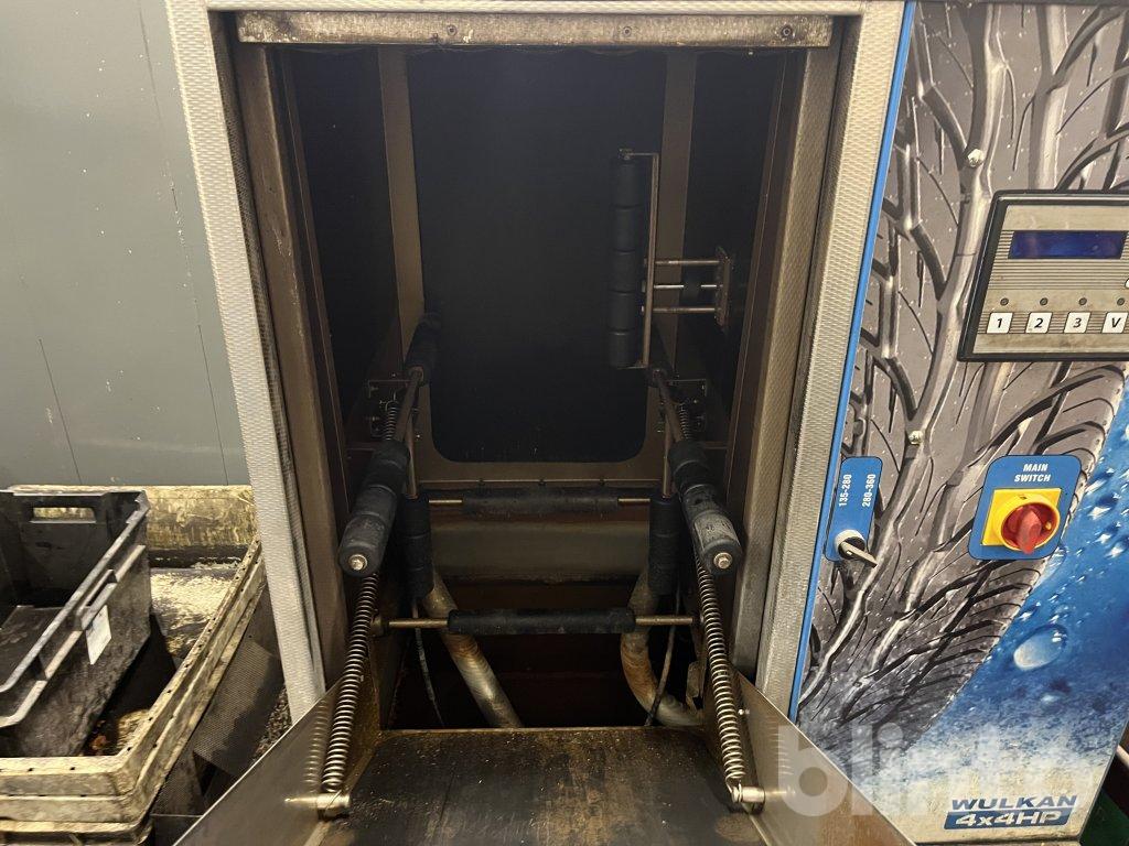 Hjultvätt - Kart Wulkan | Blinto auktioner