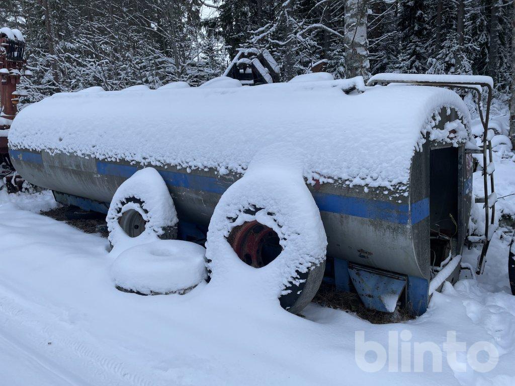 Vattentank - Aluminium | Blinto auktioner