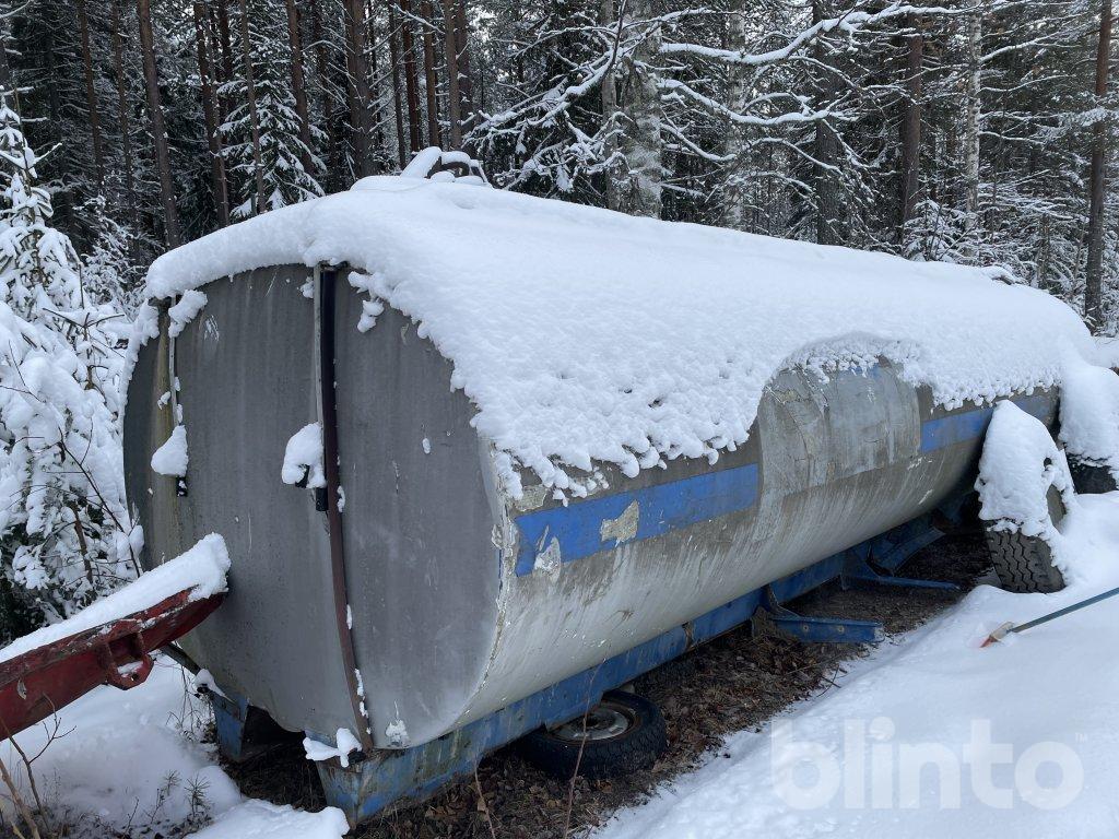 Vattentank - Aluminium | Blinto auktioner