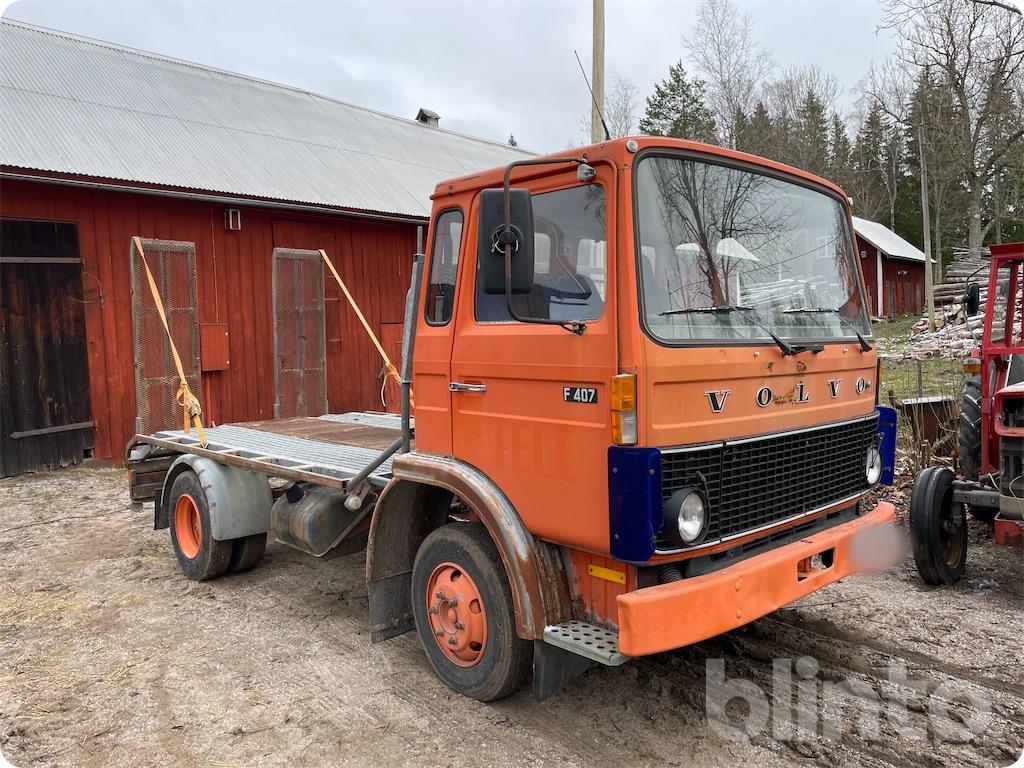 Lätt lastbil - Volvo f407 televerket | Blinto auktioner