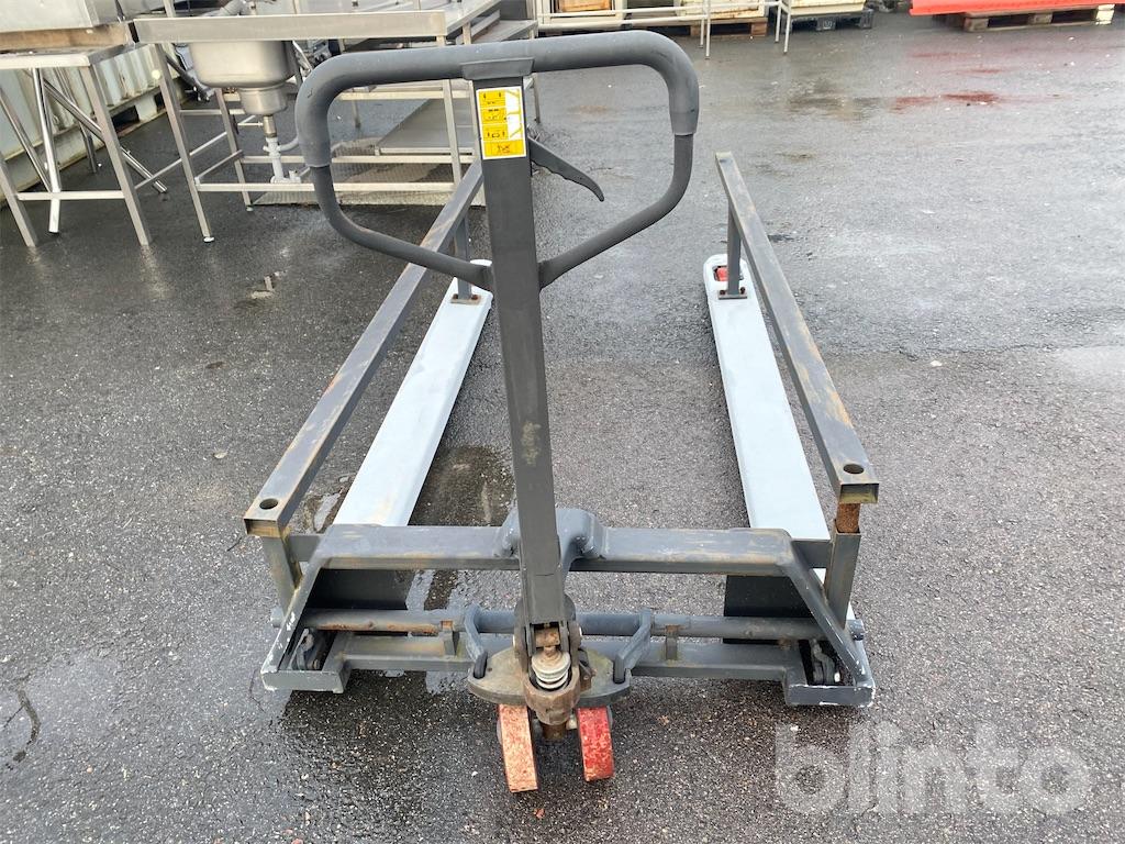 Pallyft - 2000 mm | Blinto auktioner