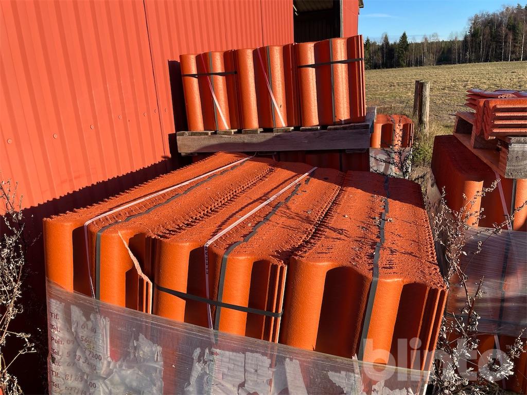 Nya Takpannor - Monier | Blinto auktioner