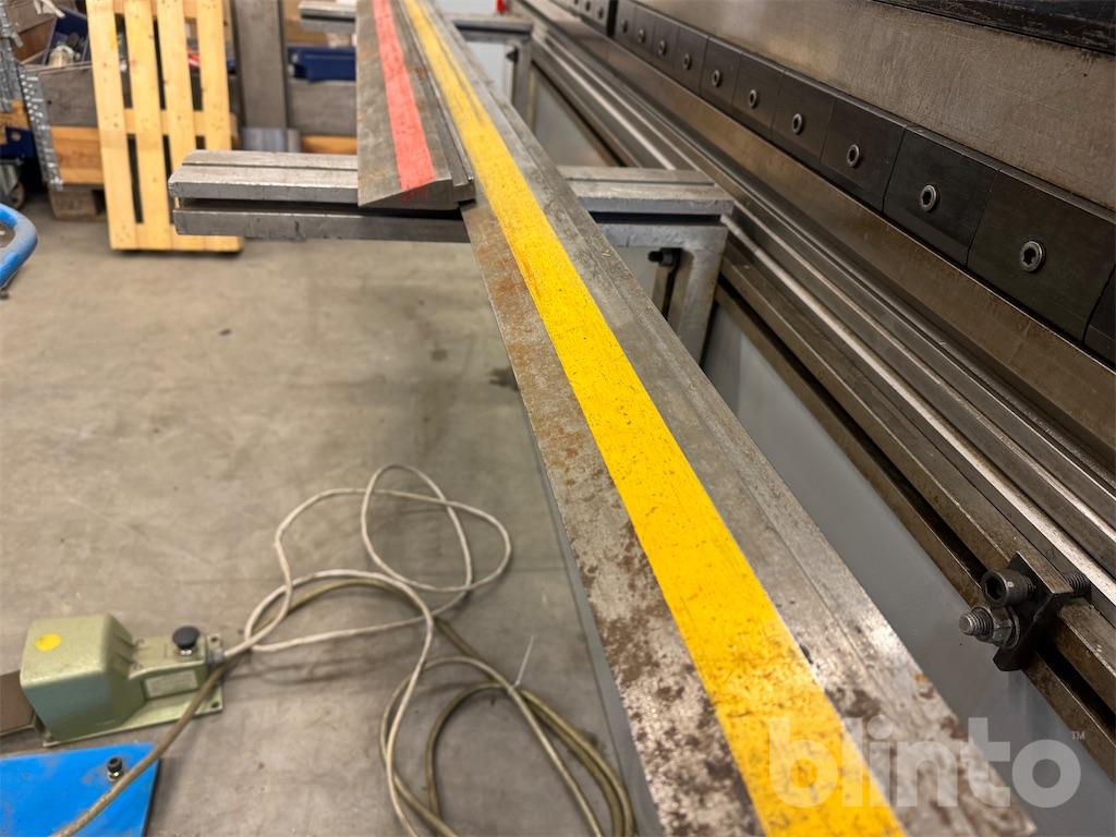 Kantpress - COLLY | Blinto auktioner