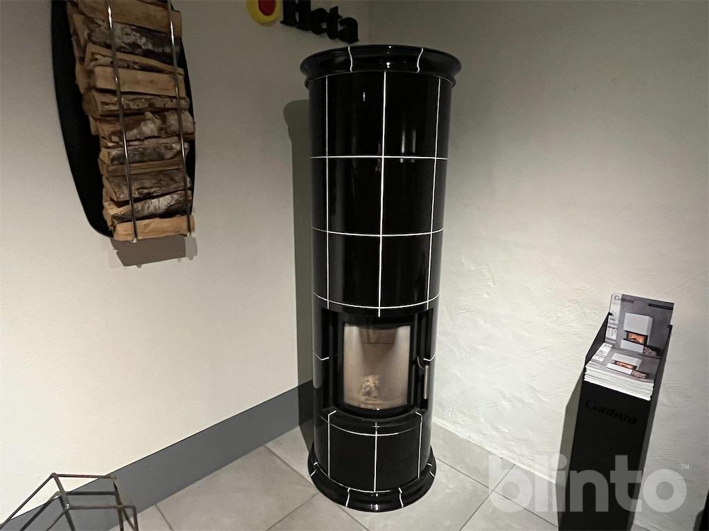 Kakelugn - Heta Scan-Line Tour 30 | Blinto auktioner