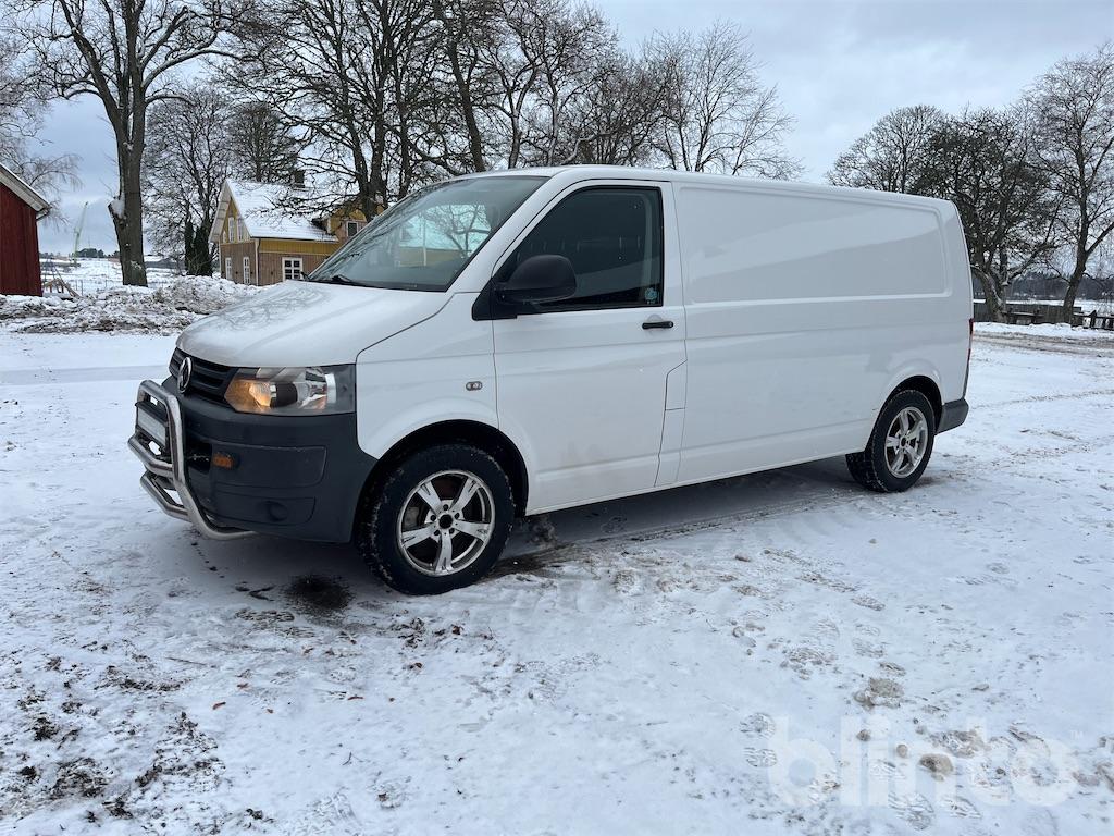 Transportbil - VW Transporter SKÅP 2,0 4MOTION DSG | Blinto auktioner