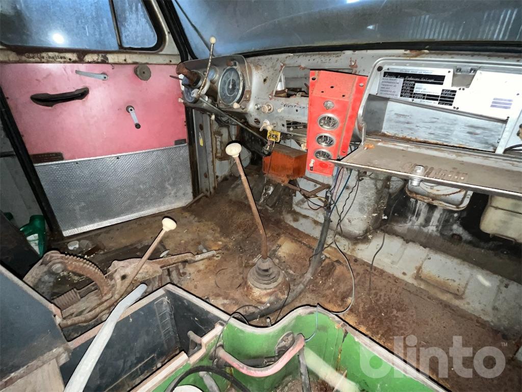 Lastbilshytt - Scania-Vabis 76 | Blinto auktioner