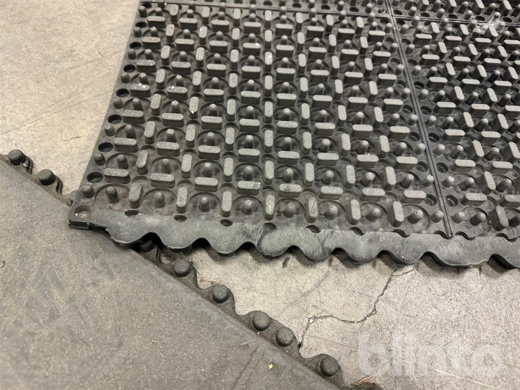 Gummimattor - Notrax | Blinto auktioner