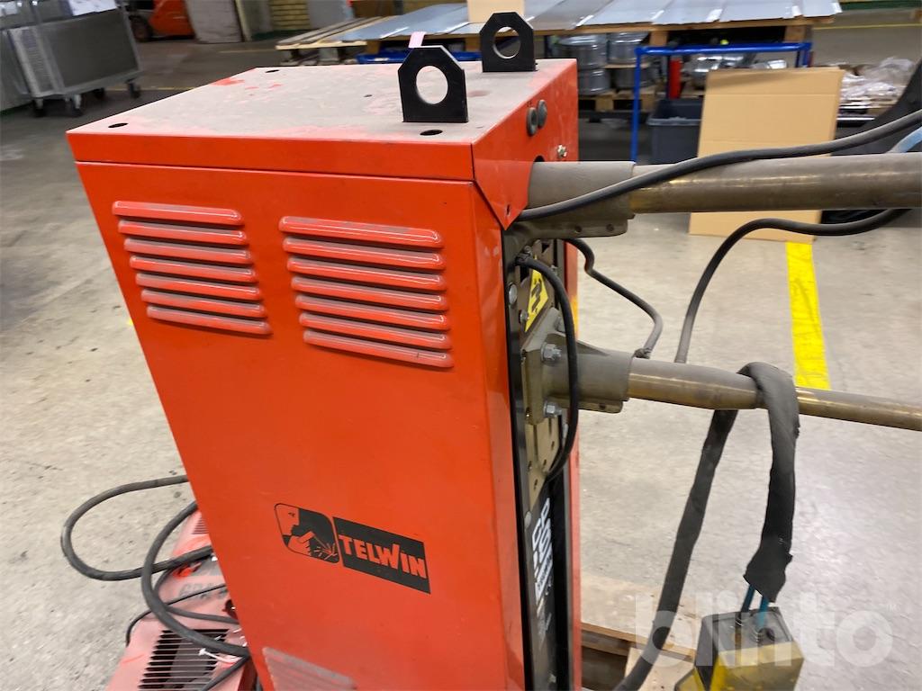 PUNKTSVETS - TELWIN PCP28 | Blinto auktioner