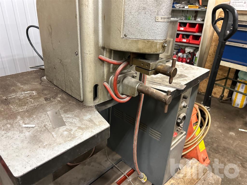 Punktsvets - Messer Griesheim Punktsvets | Blinto auktioner