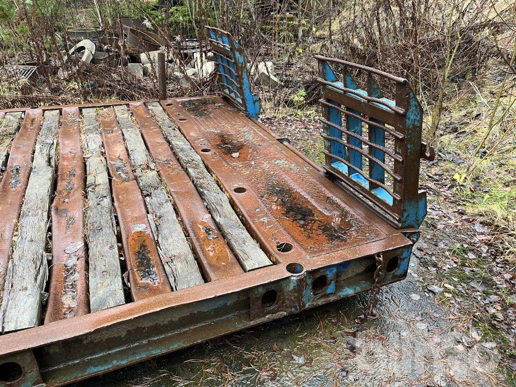 Lastväxlarflak - Maskinflak | Blinto auktioner