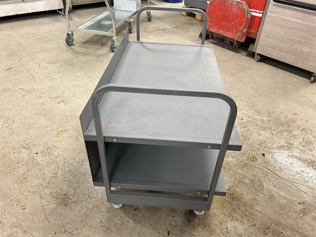 Vagn - 1070mm | Blinto auktioner