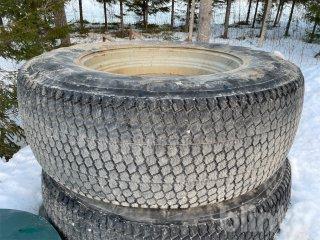 Däck - 620/70R42 540/65R30 | Blinto auktioner