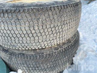 Däck - 620/70R42 540/65R30 | Blinto auktioner