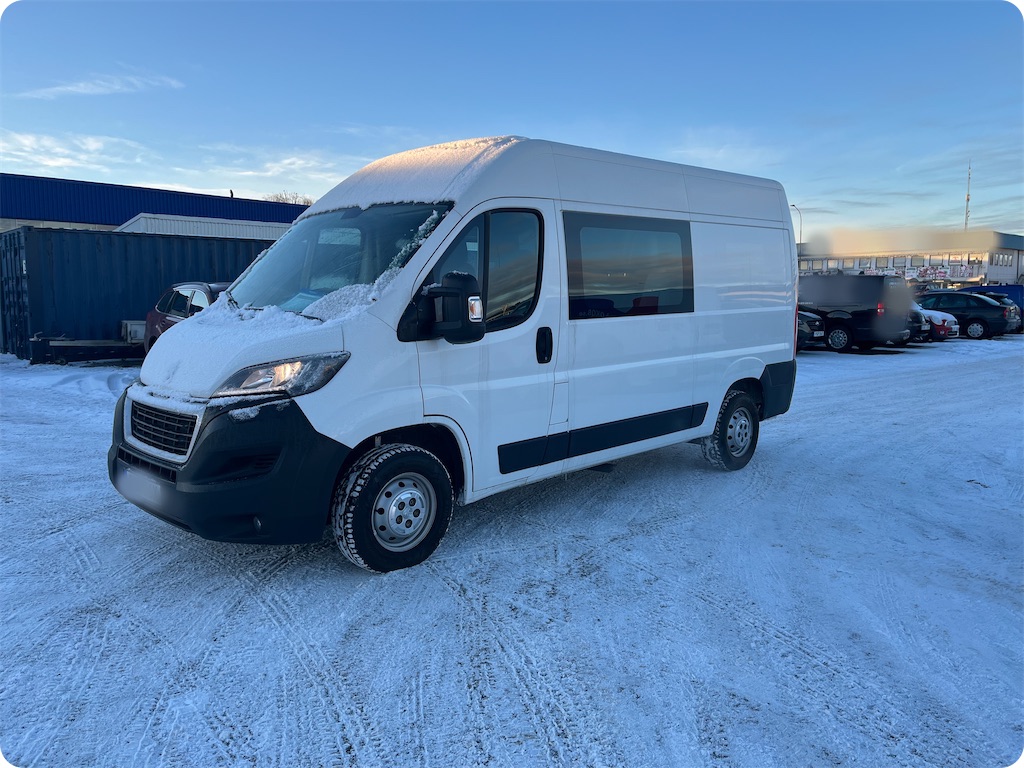 Lätt lastbil - PEUGEOT | Blinto auktioner