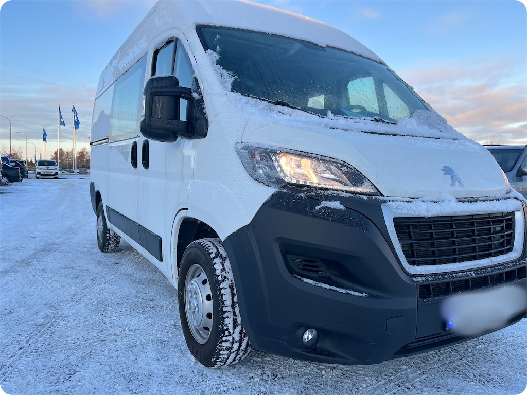 Lätt lastbil - PEUGEOT | Blinto auktioner