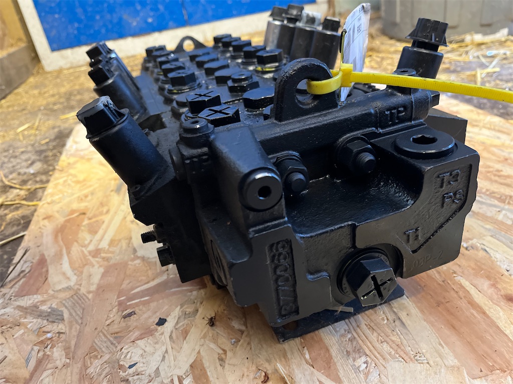 Ventilpaket - Kalmar ECG160-12 | Blinto auktioner