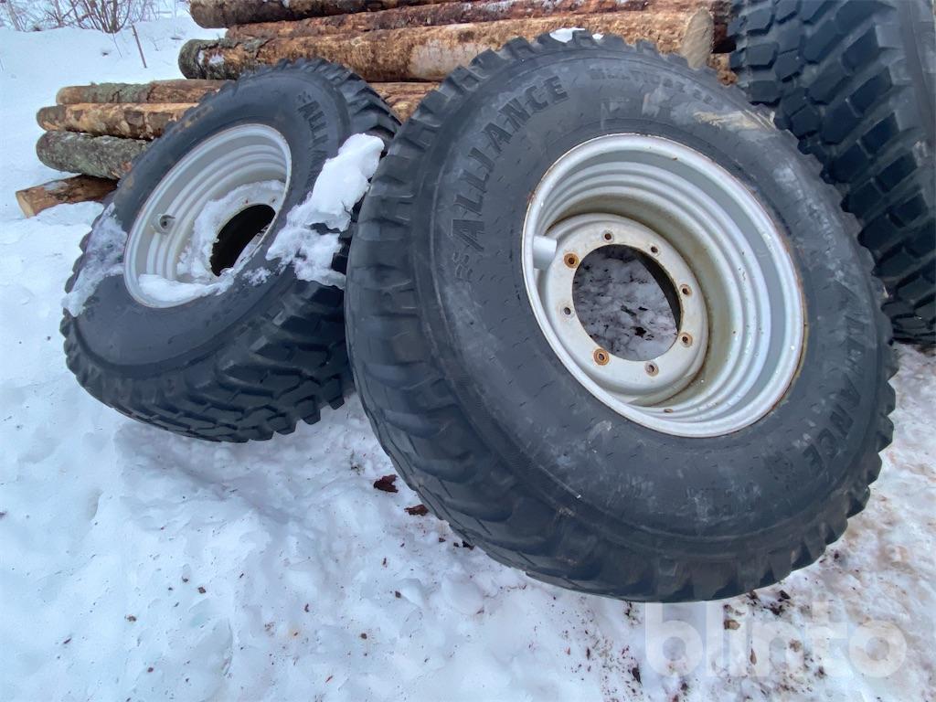Traktorhjul - Alliance Multiuse 550 | Blinto auktioner