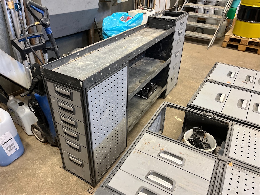 Verkstadsinredning - Modulsystem | Blinto auktioner