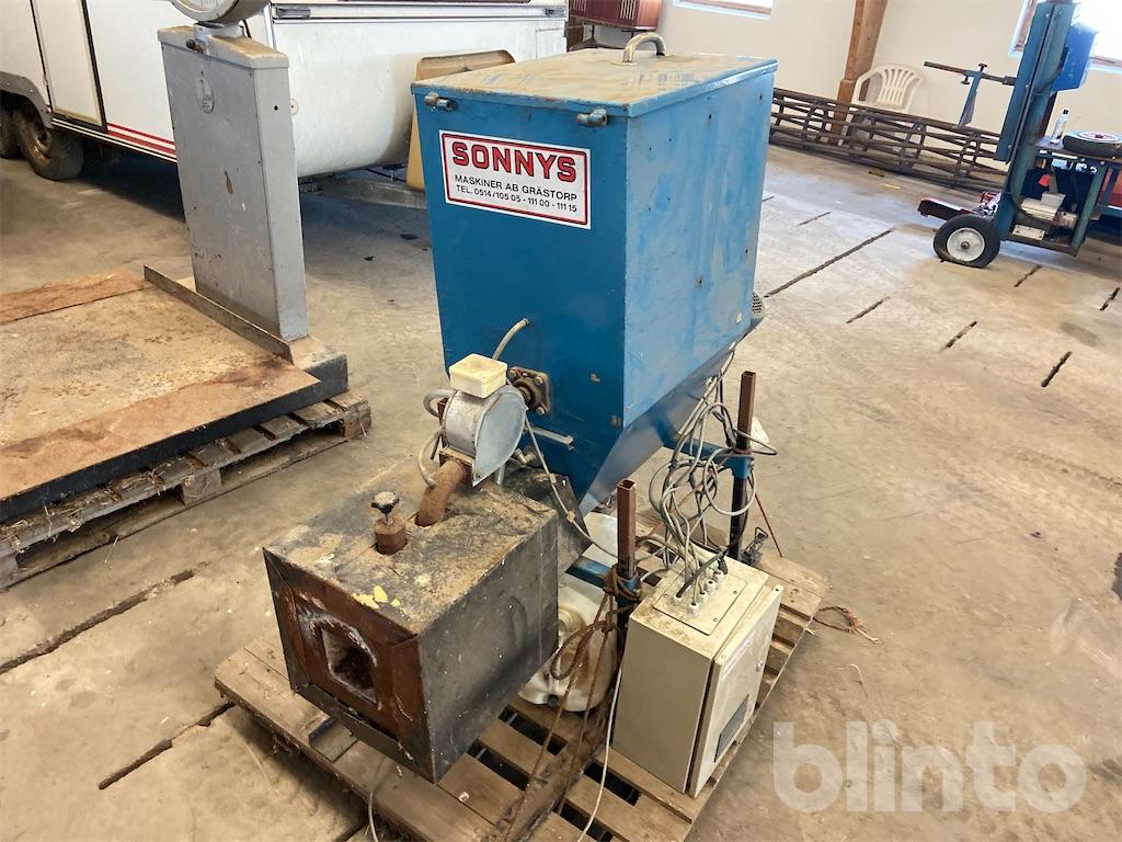 Flis/Pellets brännar - Sonnys maskiner | Blinto auktioner