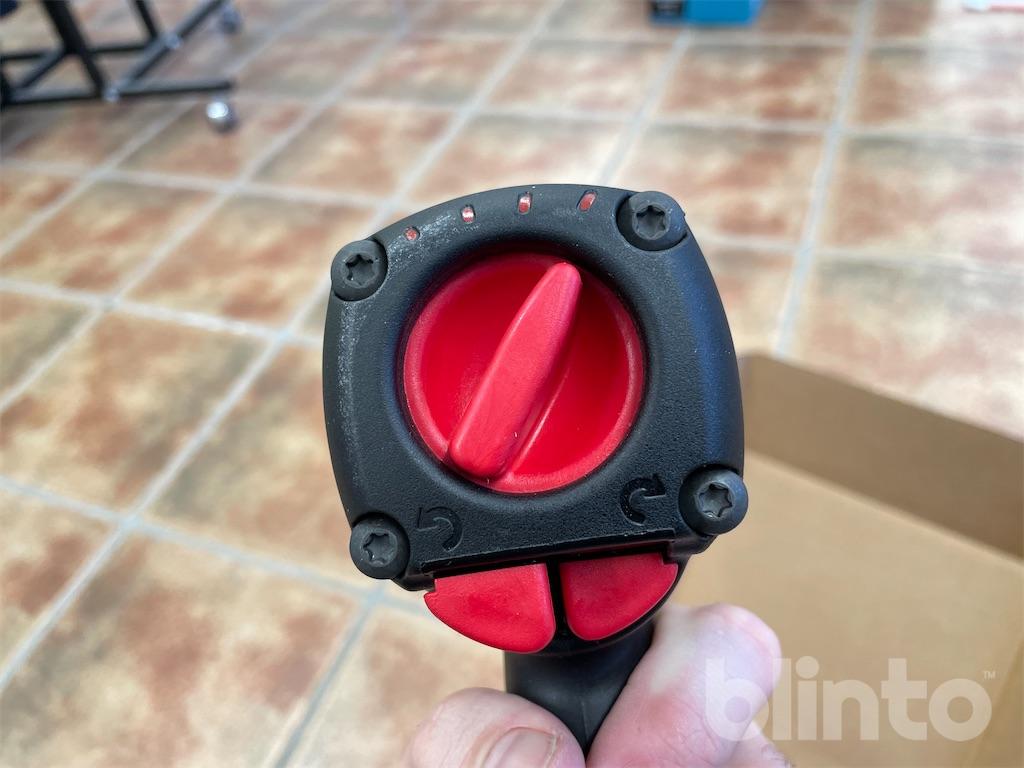 Mutterdragare - IR 1/2" | Blinto auktioner