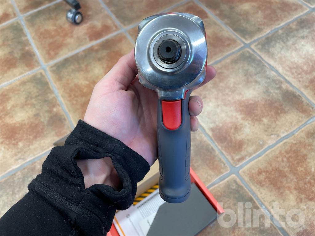 Mutterdragare - IR 1/2" | Blinto auktioner