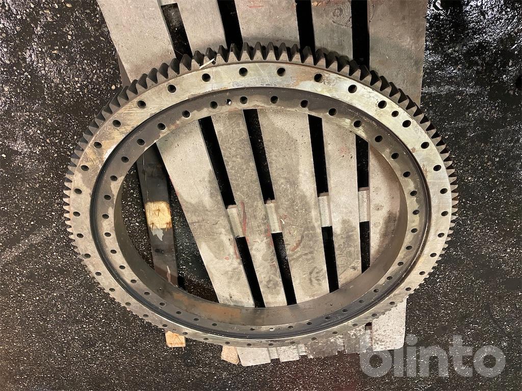 Svängkrans - Rollix | Blinto auktioner