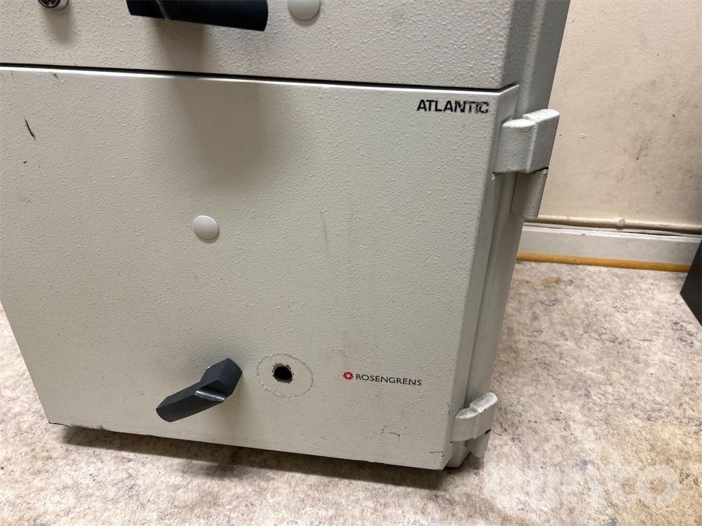 Deponeringsskåp - Rosengrens | Blinto auktioner