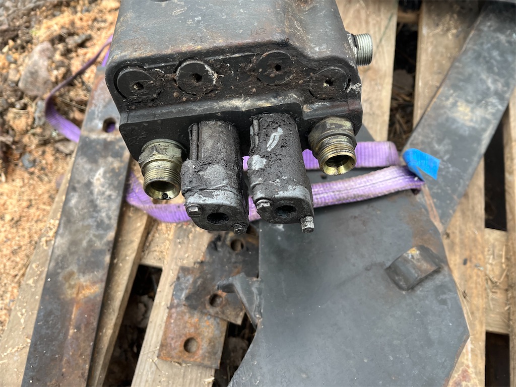 Frontlastare - Ålö Quicke 640 | Blinto auktioner