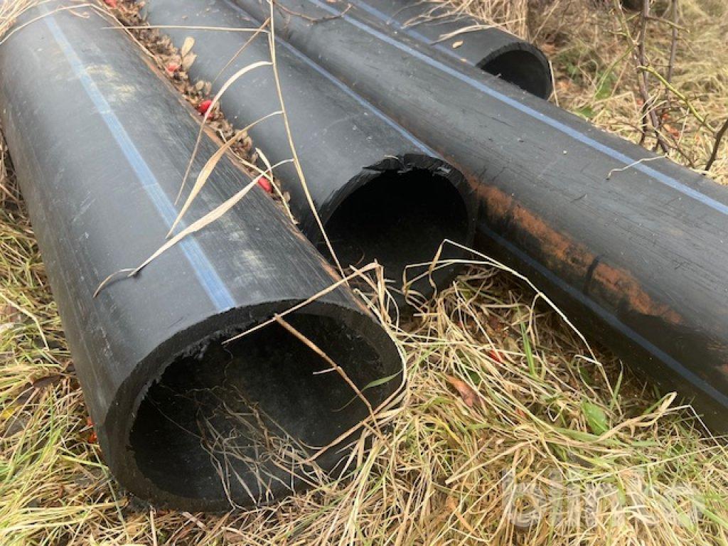 PE rör - 125 meter | Blinto auktioner
