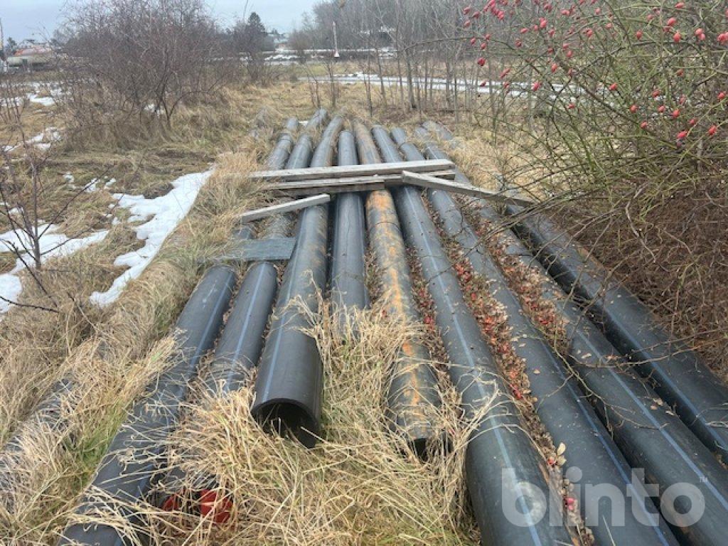 PE rör - 125 meter | Blinto auktioner