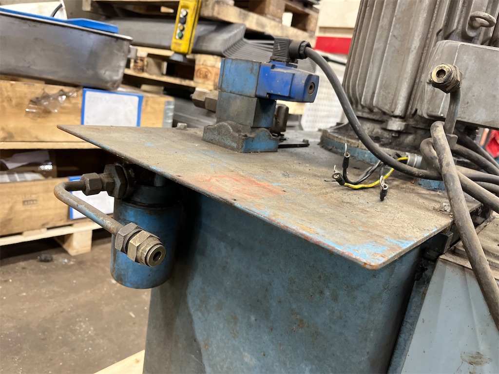 Hydraulaggregat - Sperry Vickers | Blinto auktioner