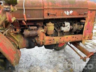 Traktor - VOLVO T 25 | Blinto auktioner