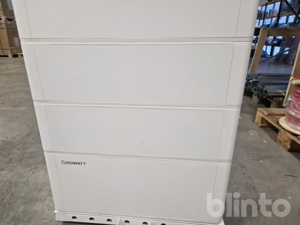 Batteri solceller - 3 st Growatt ARK 2,5H-A1 (7,5 kw) | Blinto auktioner