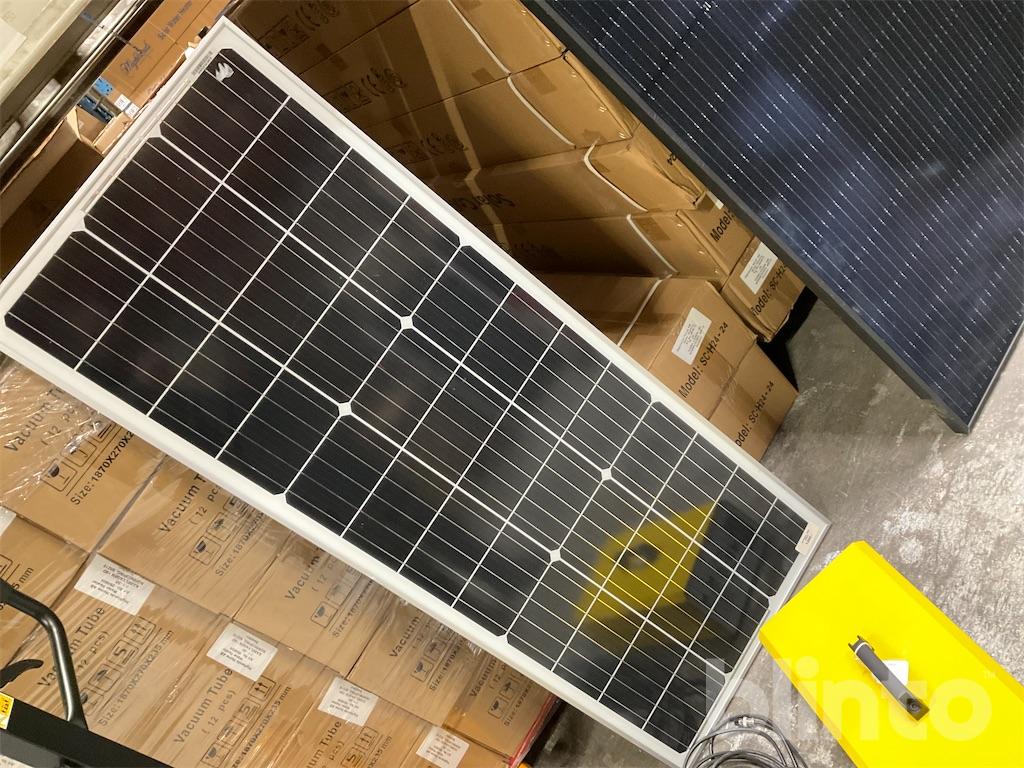 Powerbank - Batteri och solpanel | Blinto auktioner